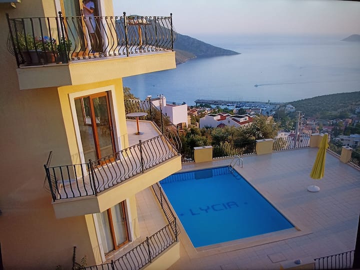 Deniz Manzaralı Ve Havuzlu 2+1 Daire - Angel Apart - Kalkan