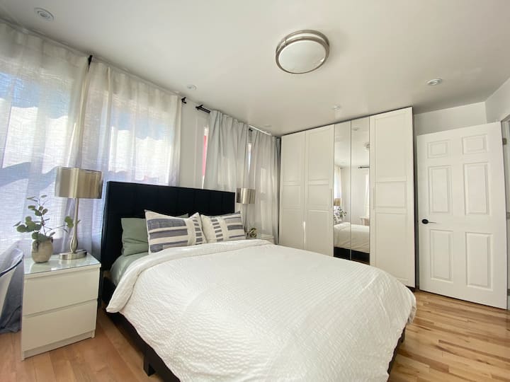 Sunny Studio In Grimsby, Pet Friendly - Grimsby