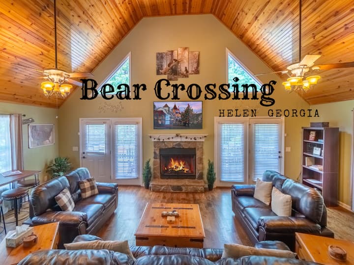 Bear Crossing -Private Home-hot Tub-games- Cozy - Helen, GA