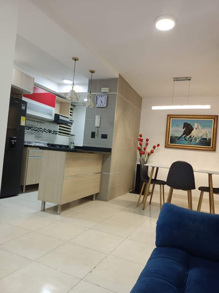 Hermoso Apartamento Amoblado Y Con Parqueadero - Cúcuta