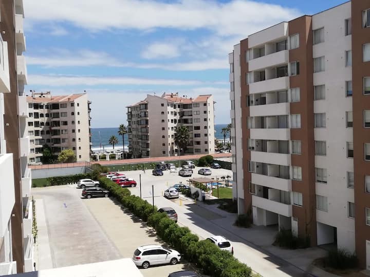 Amplio Y Cómodo Departamento - La Serena