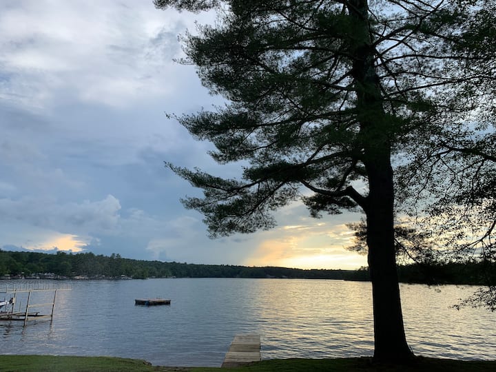 Three Oaks - Rhode Island