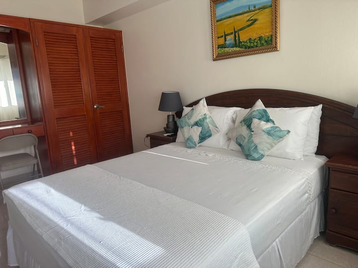 St. Lawrence Suites - Suite Four - Bridgetown