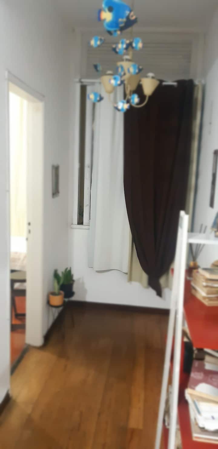 Alugo Quarto Na Minha Residência - Rio de Janeiro