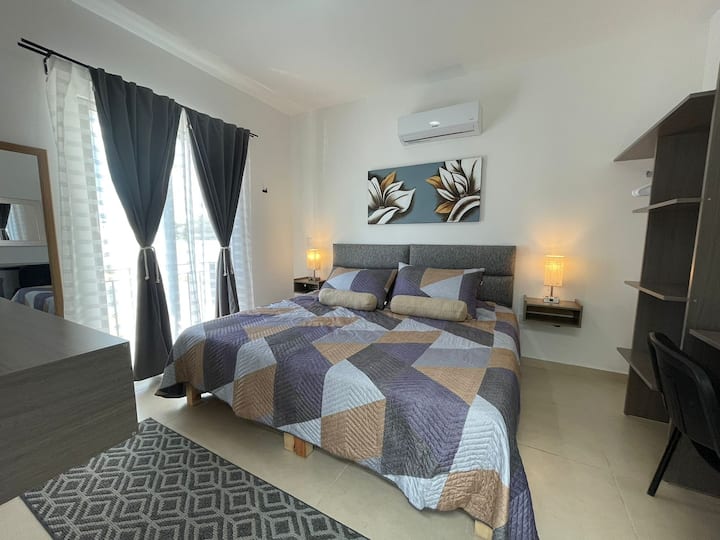 Luxury House Con Alberca En Residencial Capittala - Aguascalientes