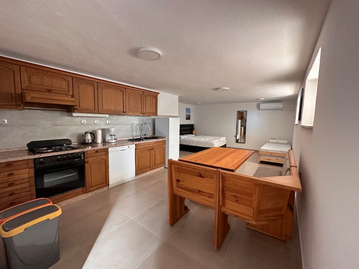 Studio Apartment - Postira