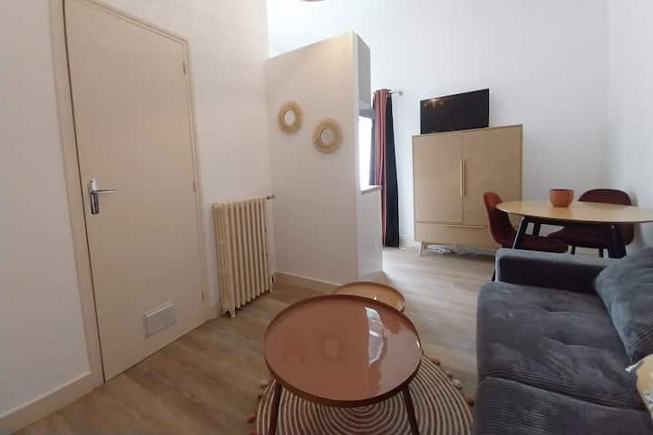 Studette -Alger 5 - Bail Mobilité - Nantes