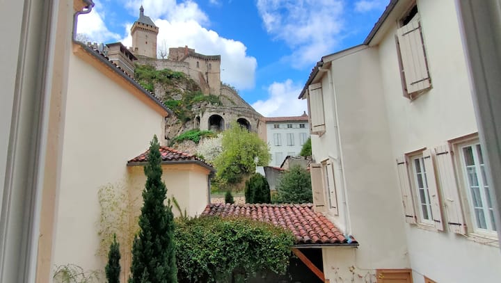 Studio Vue Sur Château, Avec Accès Cour - Foix
