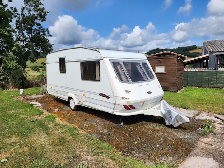 Ideally Situated For Local Town And To Explore - Llanidloes