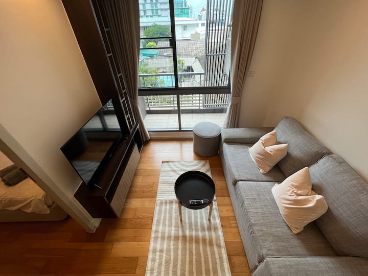 5mins To Bts! 1br In Pleonchit - Bangkok