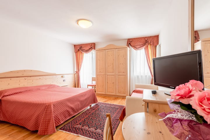 Hotel Dolomiti Triple Room Bb - Lavarone