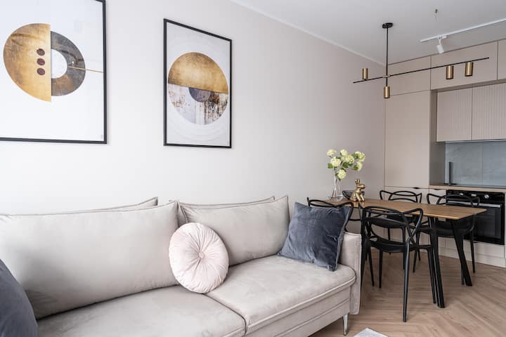 Rentplanet - Nowa Manufaktura Apartment I - Wrocław