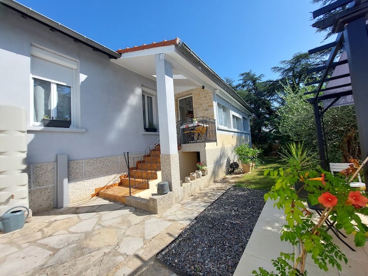 Charmante Maison Arborée - Alès