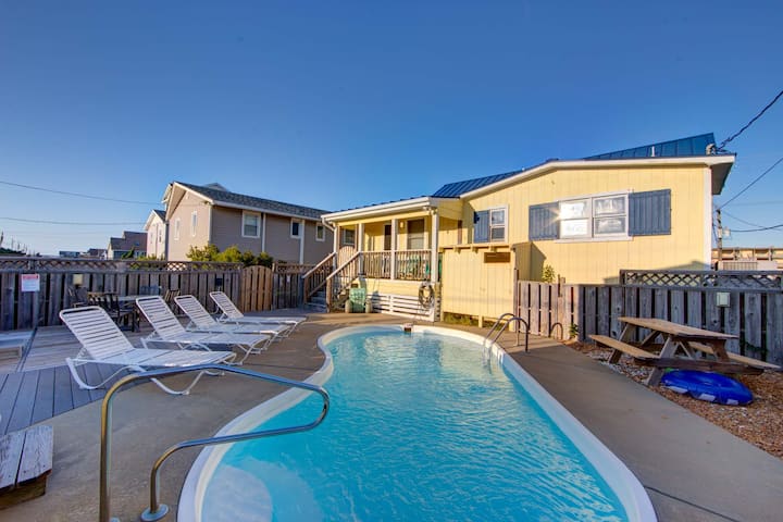 4bedrooms! Pool & Ht! Semi Of! Steps To The Beach! - Kitty Hawk, NC