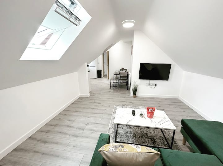 The Skyline Apartment Newlybuilt - Oxford