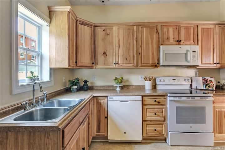 Richmond Oasis - Richmond, VA