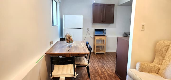 Cozy Maple Haven- Private Room 2 - Coquitlam