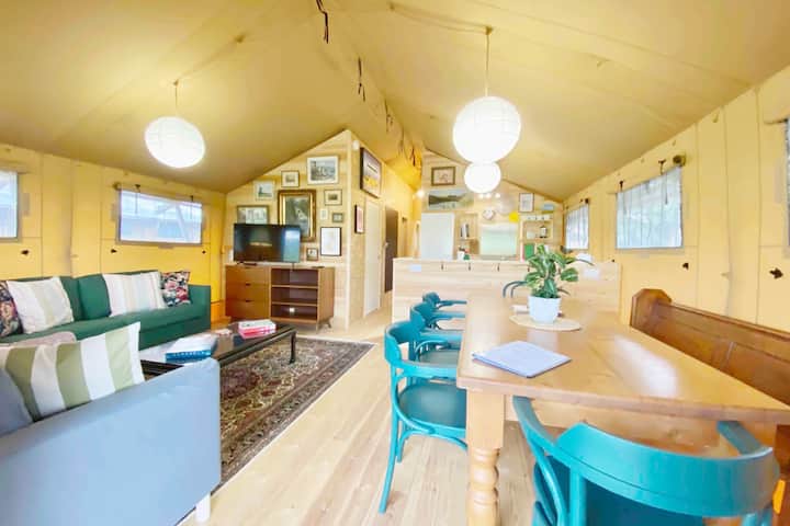 Tilly Bob Lodge At Safari Glamp Llandudno - Conwy