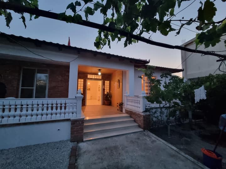 Vila Elin - Vlora