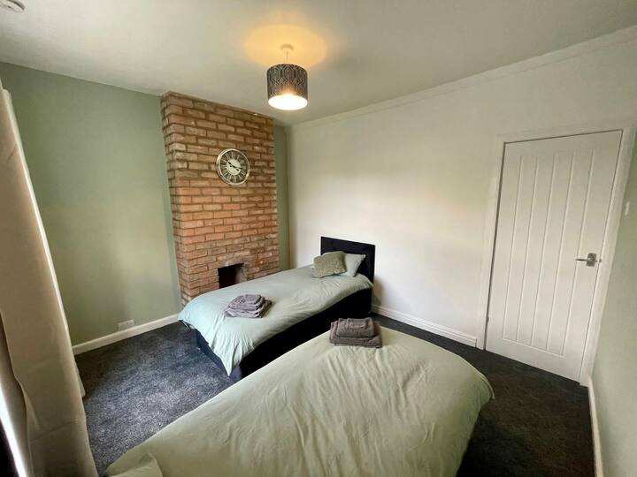 House Near City Centre - Kingston upon Hull