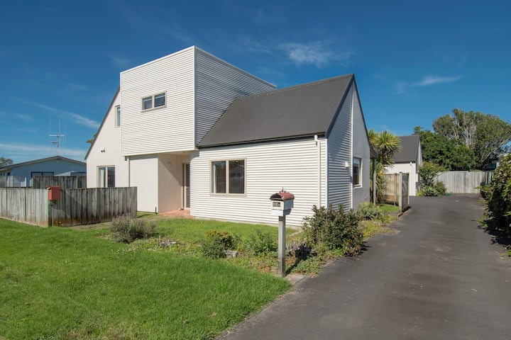 2 Rooms In Papamoa (Dogs Welcome) - Papamoa