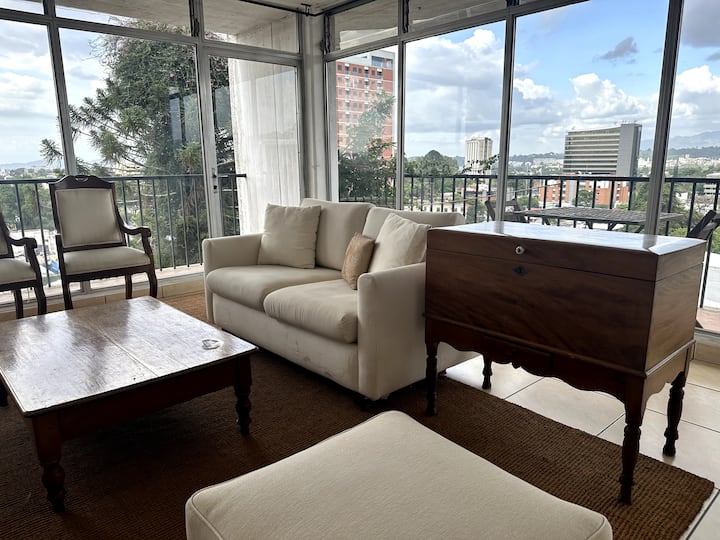 Apartamento Con Linda Vista En Zona 10 - グアテマラ グアテマラ