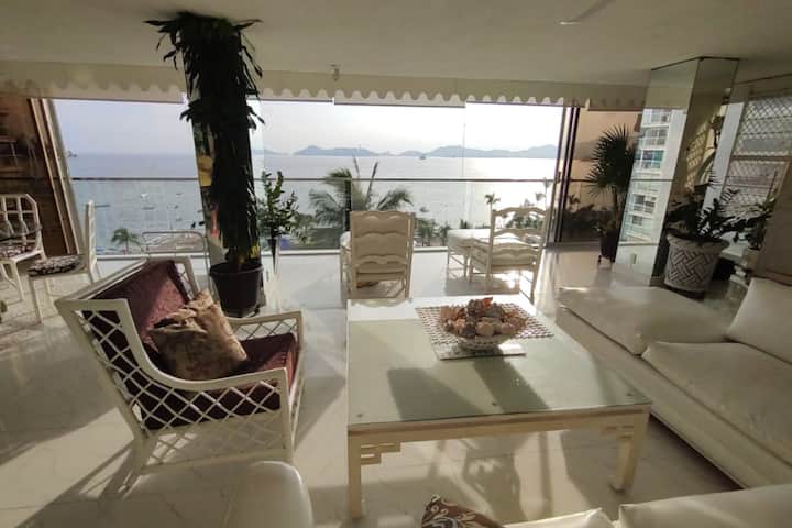 Departamento Amplio Y Familiar A Pie De Playa - 아카풀코