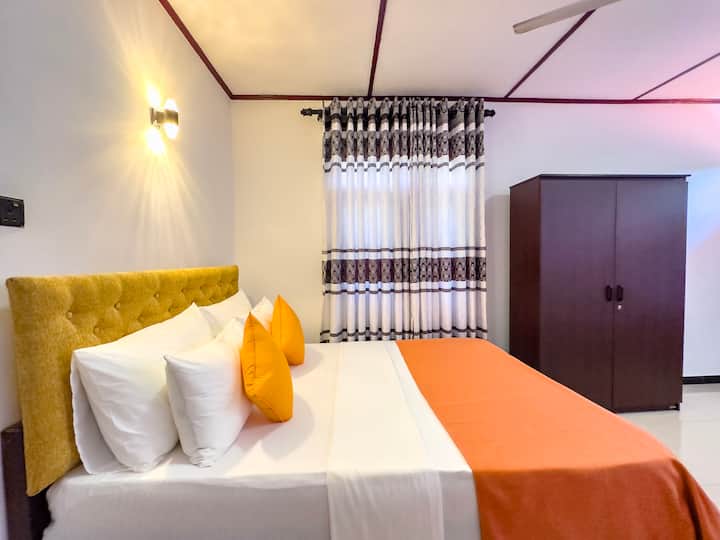 Orcheeda Villas Triple Room With Balcony -Ac|fiber - Mirissa