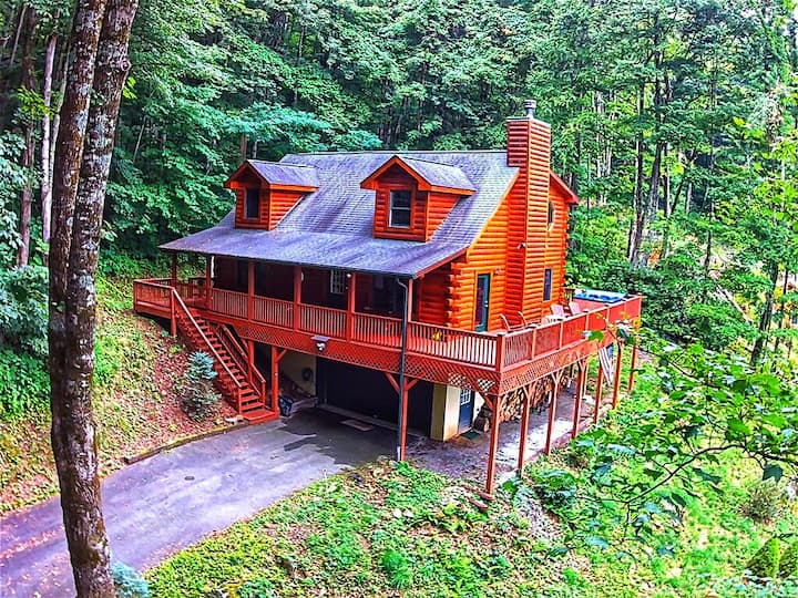 Smokey Mountain Retreat - Maggie Valley, NC
