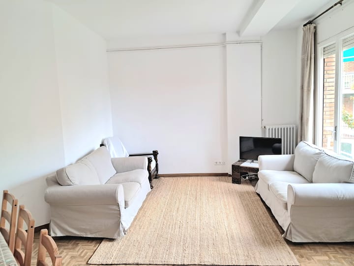 Barcelona Room At Bright Flat - 