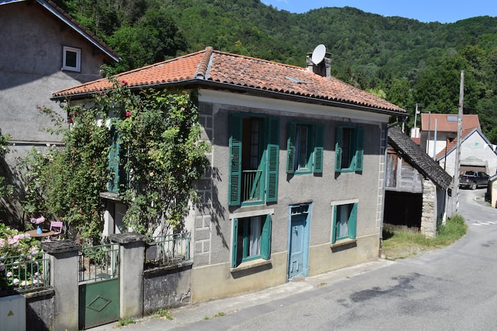 "La Maïsou Dougnac" Gîte De Charme Vintage - Saint-Girons