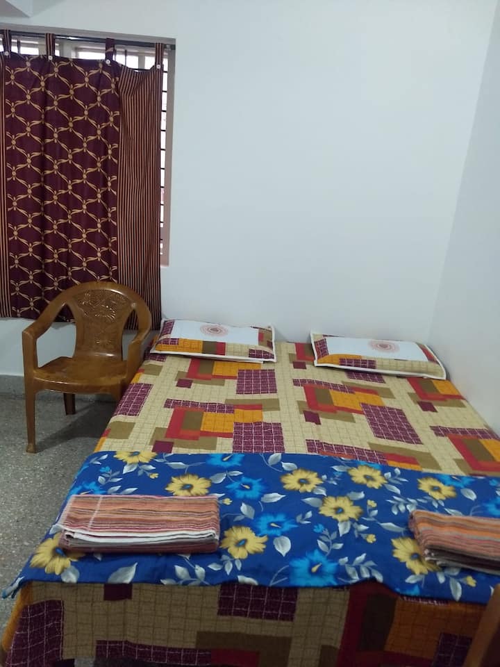 Kgc Room & Attached Bath - Chikmagalur