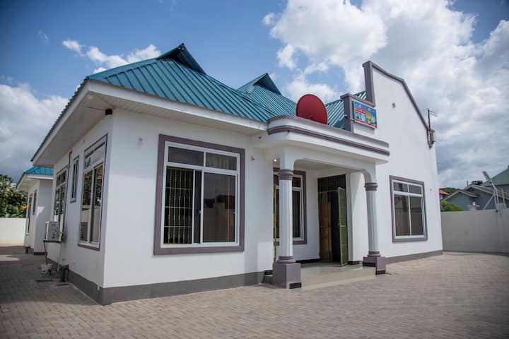 The Dreamers Motel - Dar es Salaam