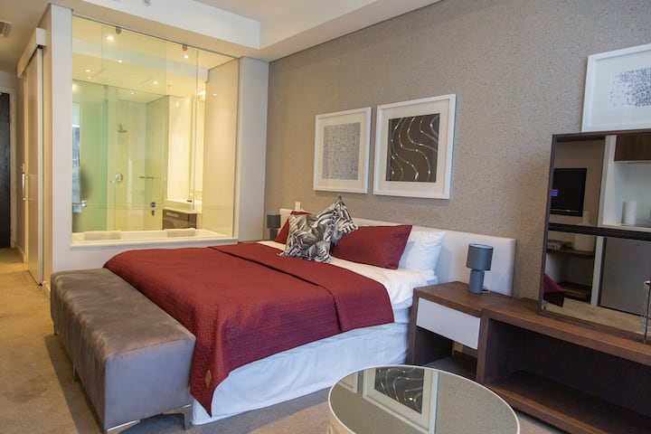 Serene Studio Flat - Sandton