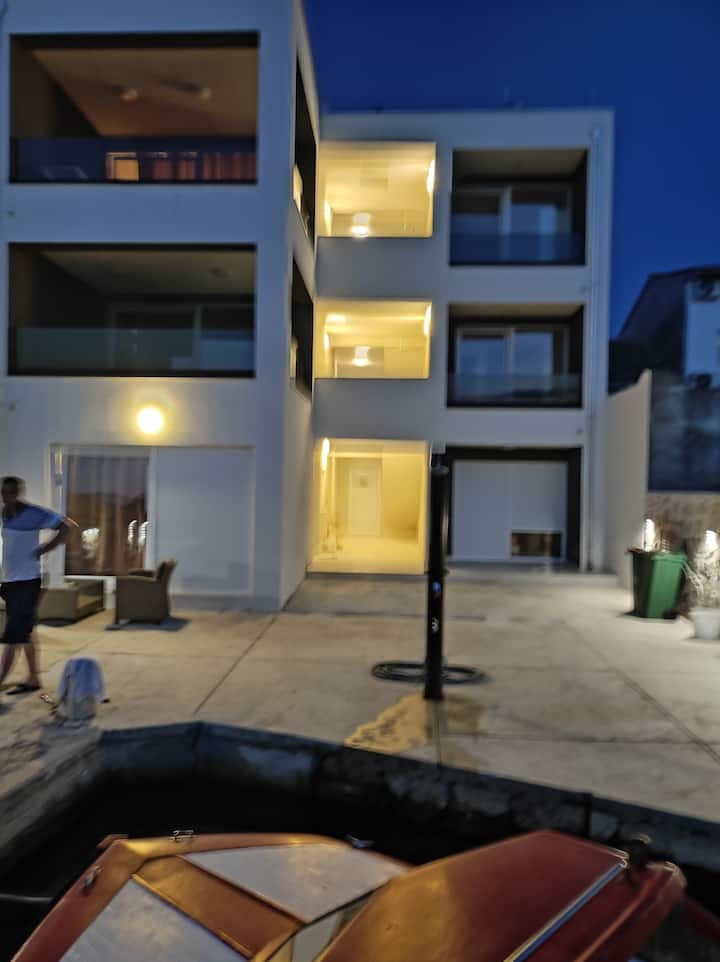 Apartman 1 (2+1) - Tisno