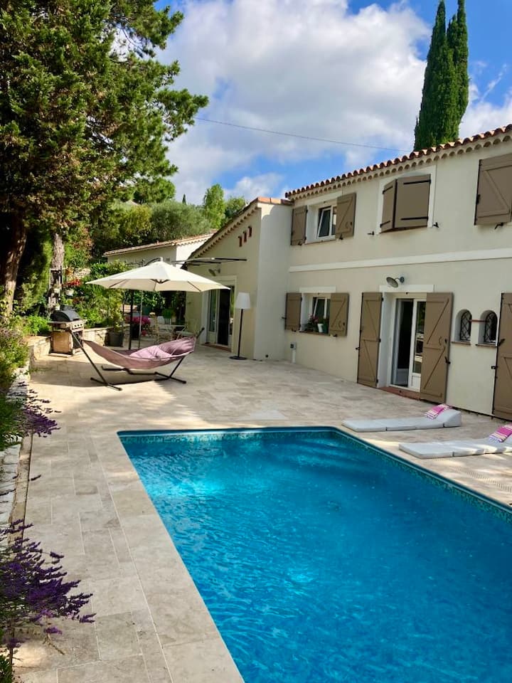 Belle Villa Spacieuse Pour Famille - Tourrettes-sur-Loup