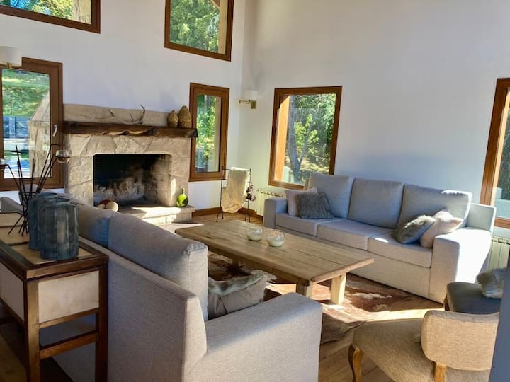 Family House, Golf &Country Club - San Carlos de Bariloche