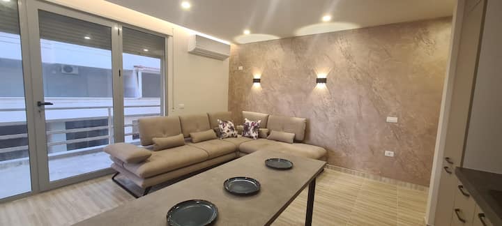 The Beach Flat - Vlora