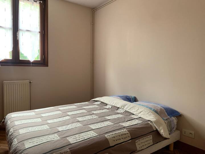 Locations Chambres Chez L'hôte - Épernon