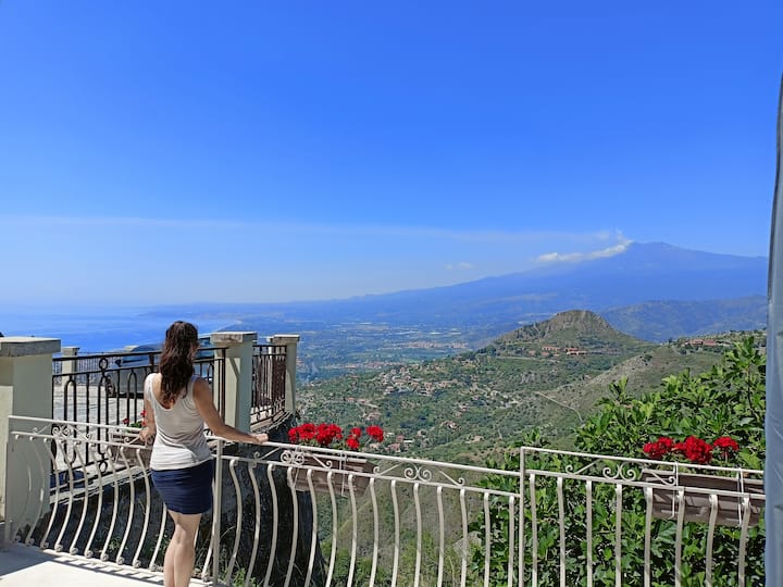 Stanza Mylai Etna View - Letojanni