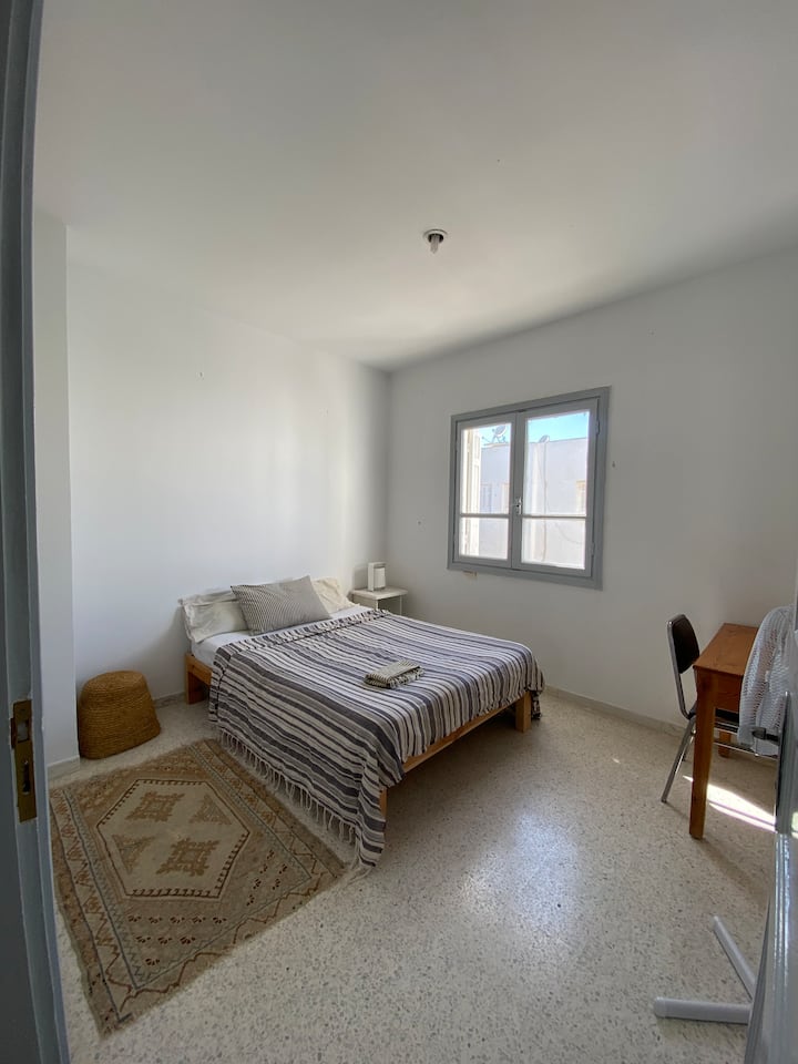 Bedroom In A Cozy Apartment In Gammarth - La Marsa