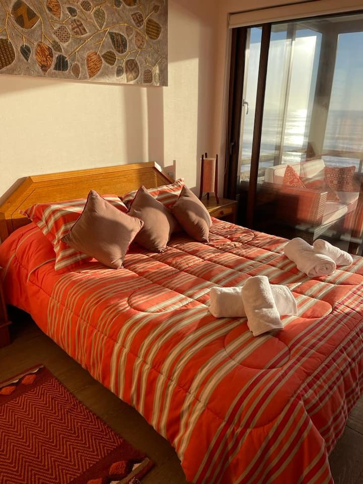 Amplio Depto Con Vista Al Mar. - La Serena