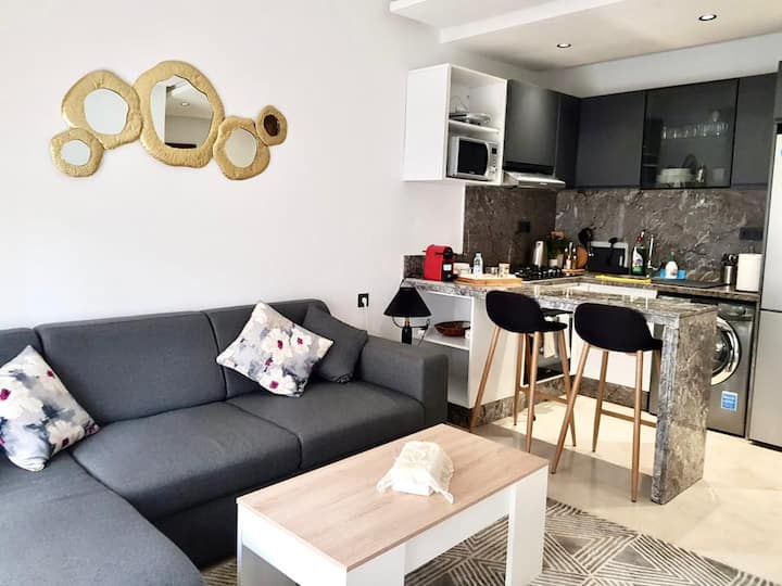 Appartement En Résidence, Moderne Et Cozy - Casablanca