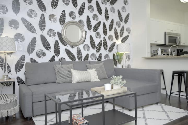 Long Beach Haven-downtown! Beach! - Long Beach, CA