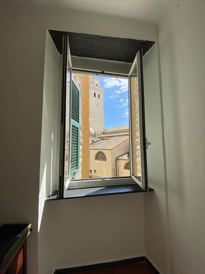 Le Finestre Su Piazza Embriaci - Parking Included - Genoa