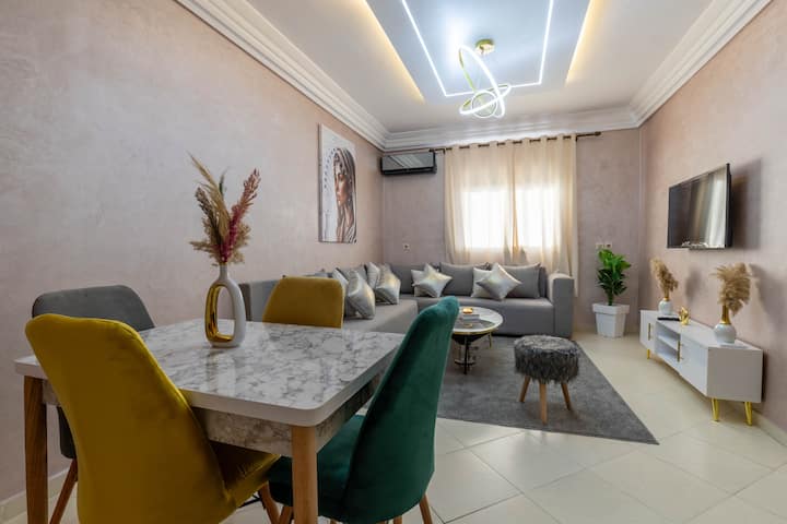 Chic & Modern Apartment, Fiber & Near Gueliz - Marrakesh