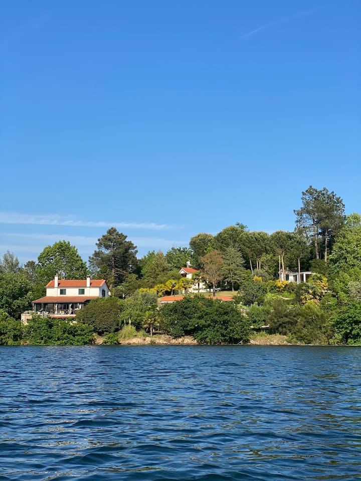 Chalé Privado, Vista Rio E Piscina Aquecida - Santa Comba Dão