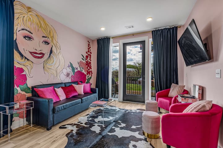 Downtown Dolly/ 5 Mins To Broadway/ Free Parking - Nashville, TN