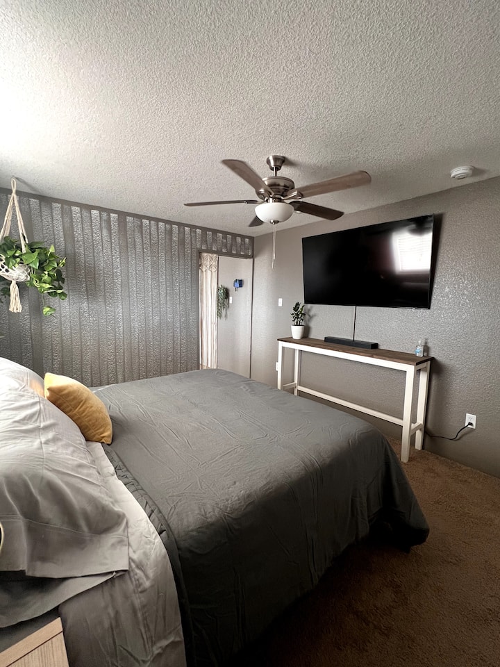 The Common (Studio 1) - Alamogordo, NM