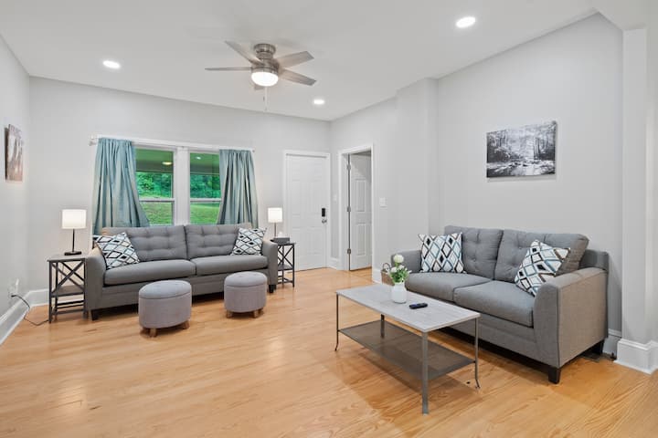 15 Mins To Tiec | Sleeps 4 | Dog Friendly - Tryon, NC